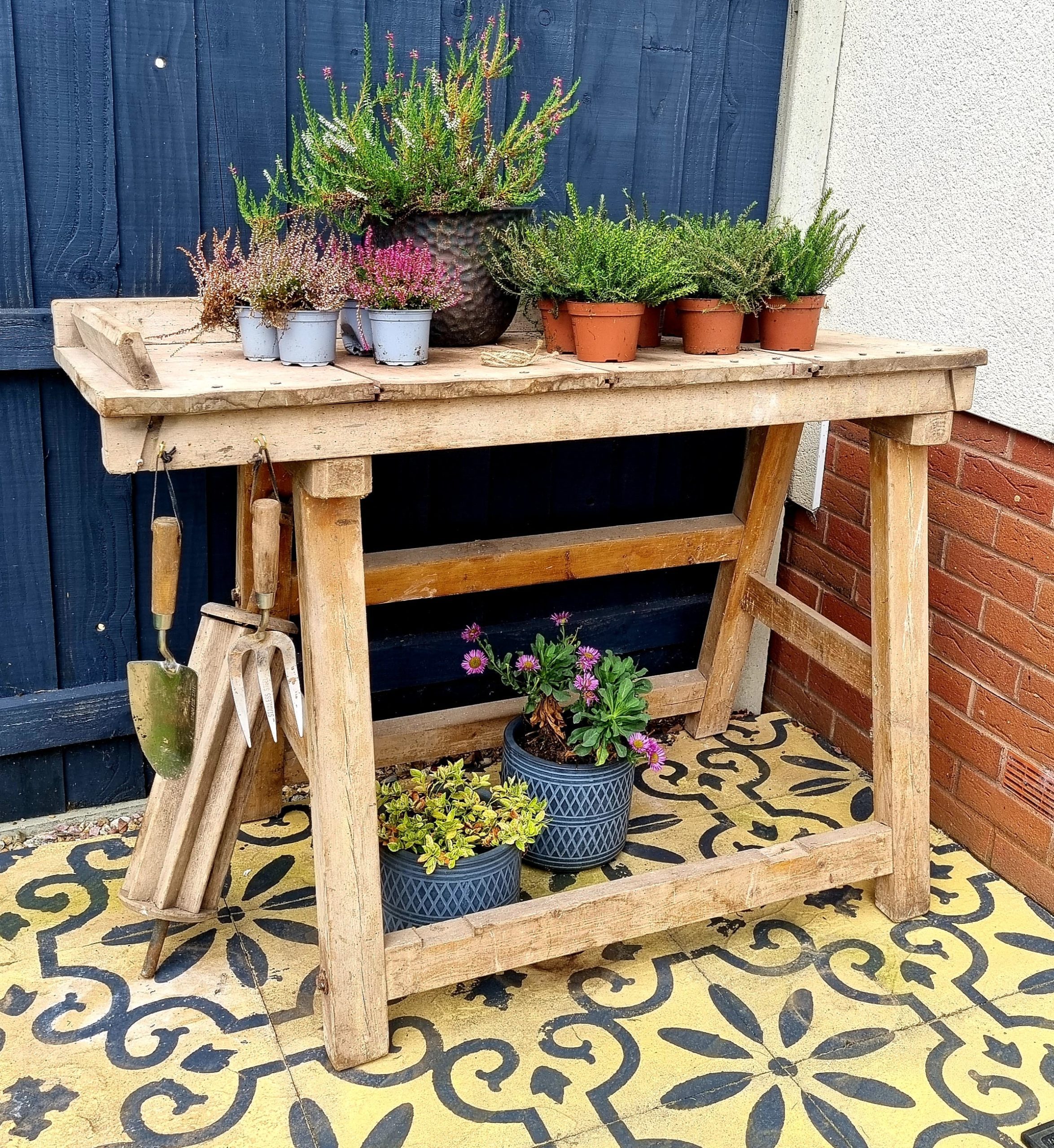 Reclaimed Potting Bench – A Twist of Somerset